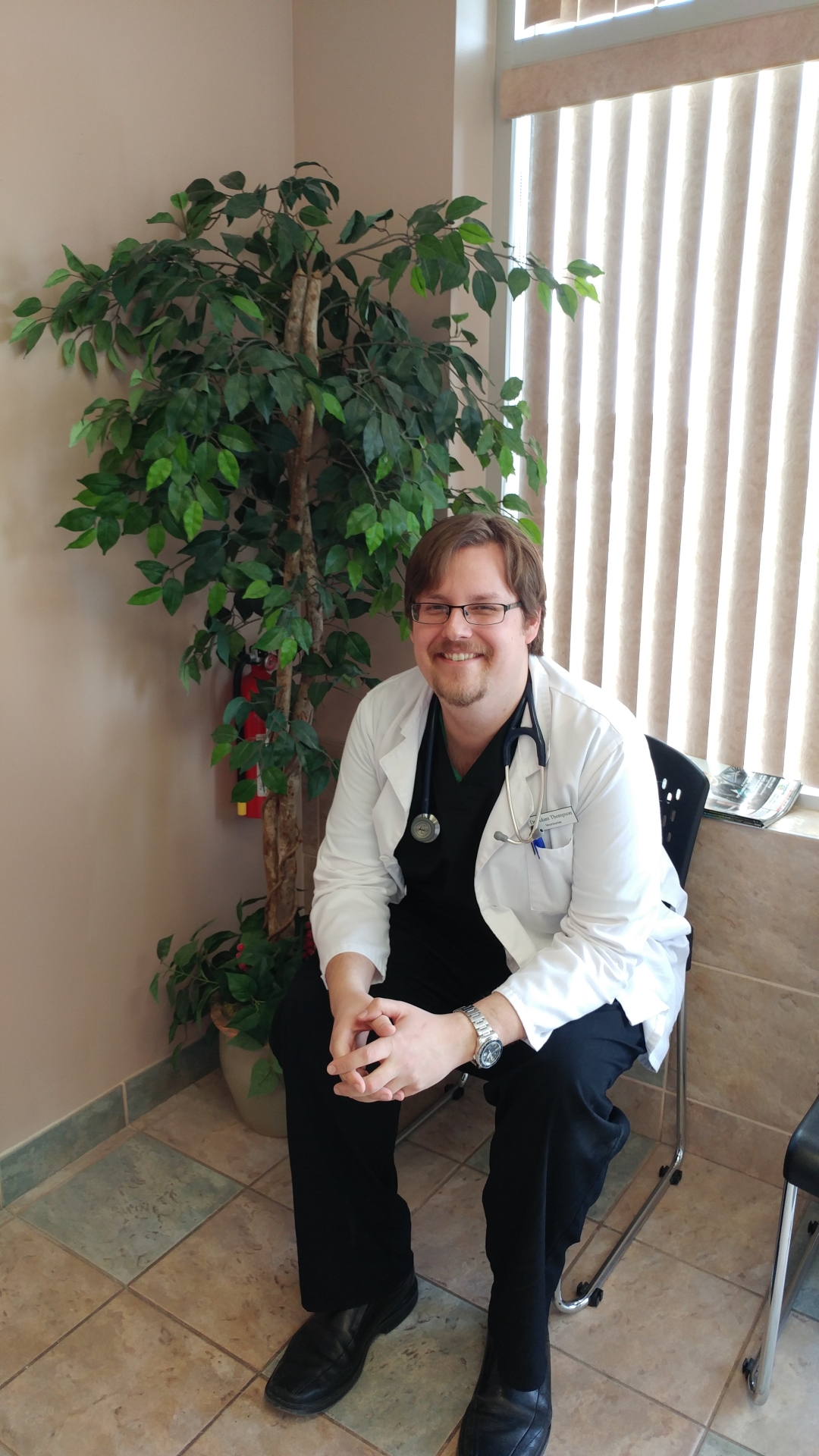 Welcome Dr. Thompson | www.hollybankanimalhospital.ca